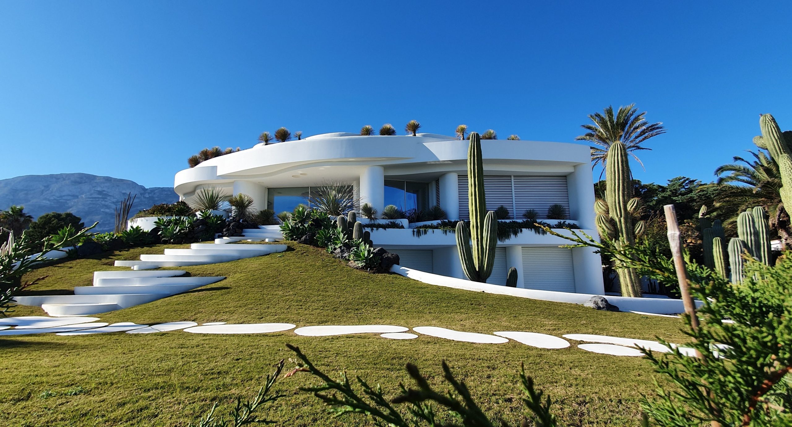 DIY Exterior Design Ideas That You Will Love - Useful DIY Projects
