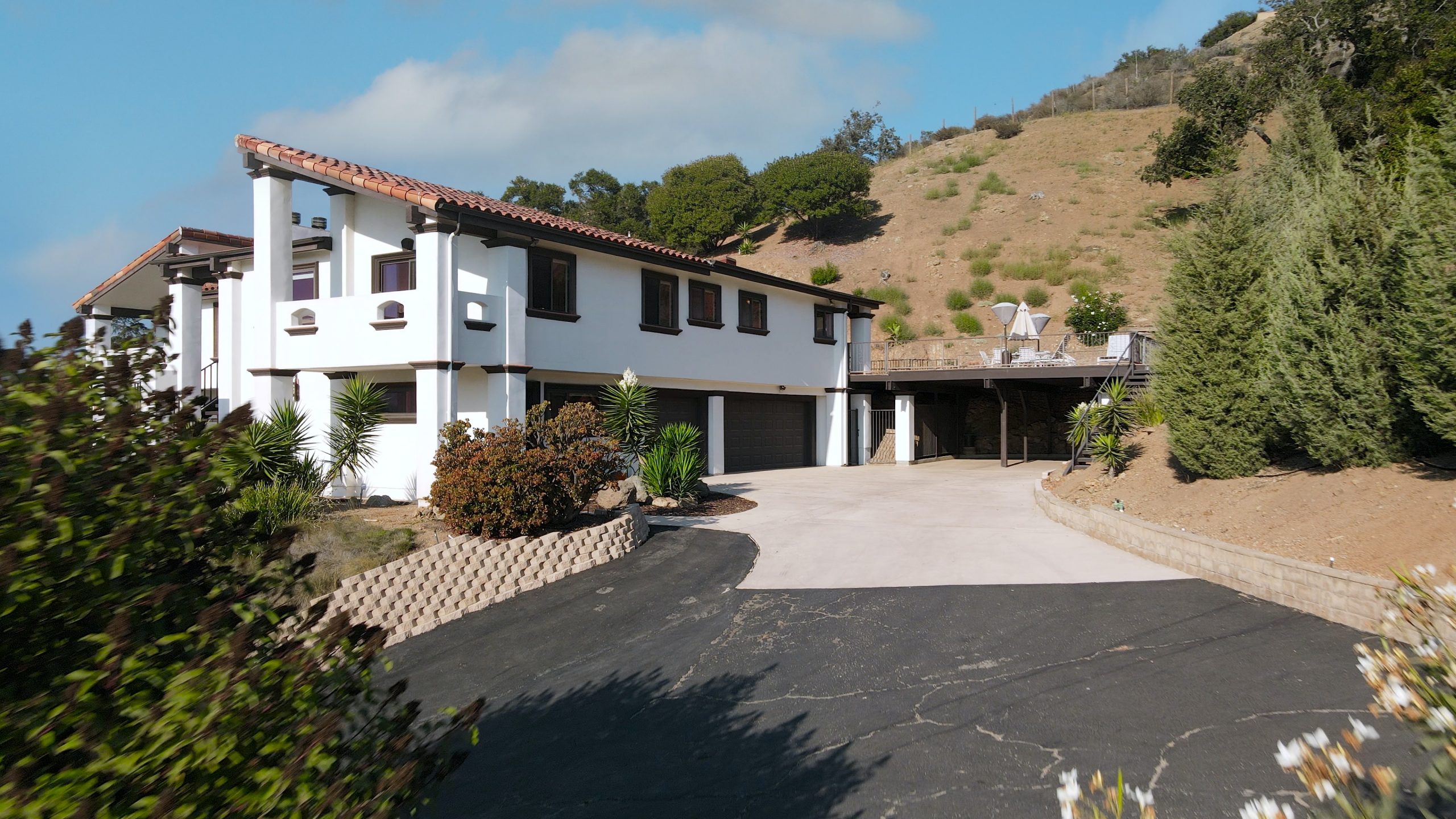5 Driveway Ideas To Enrich Every Houseowner - Useful DIY Projects