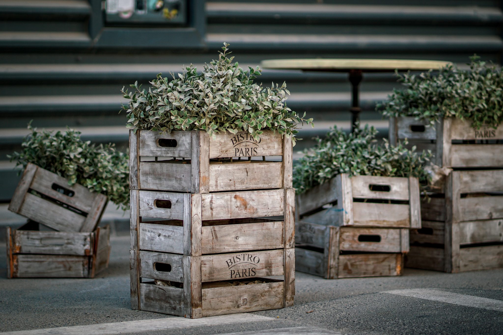 29 Ways To Be Sustainable by Decorating With Wooden Crates